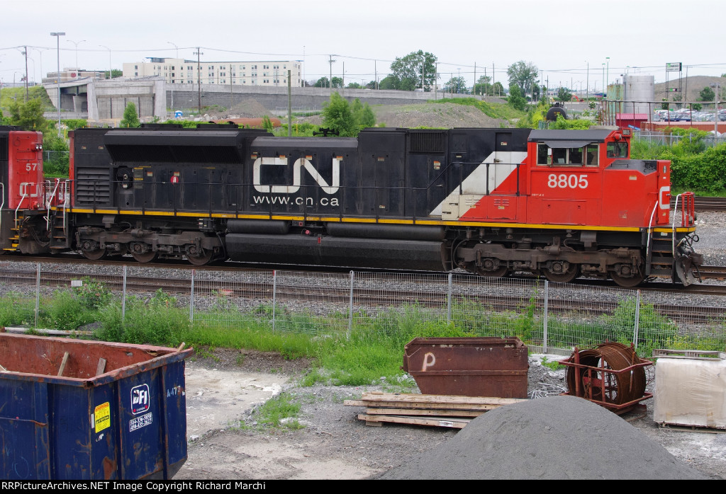 CN 8805